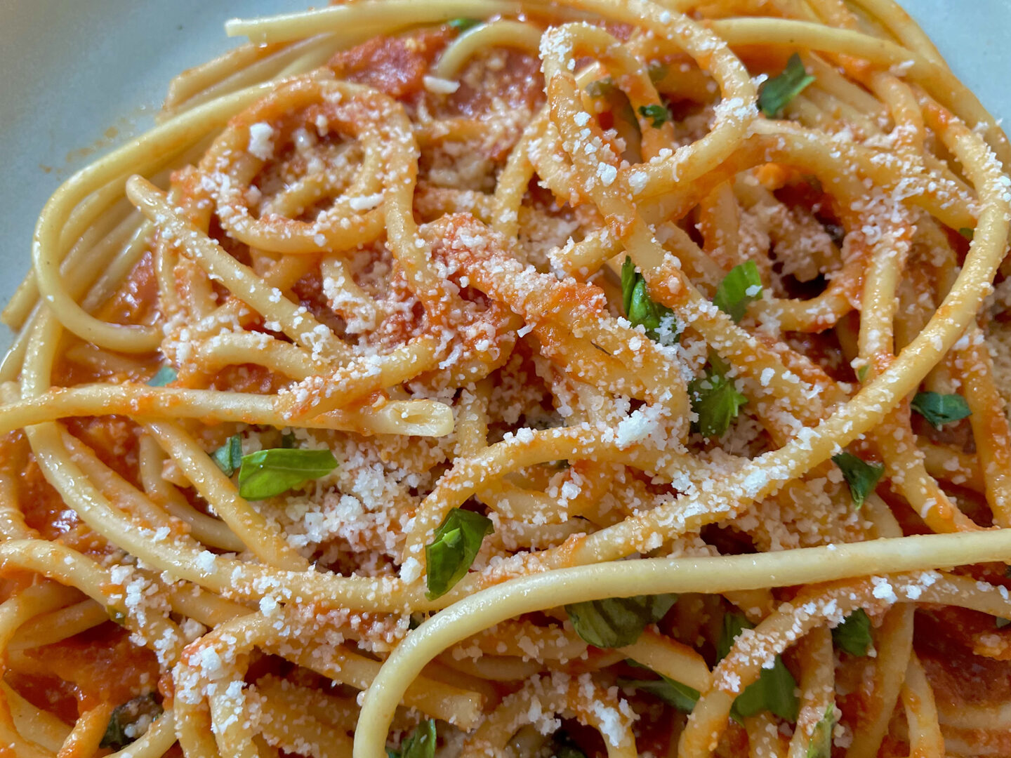 Bucatini Arrabbiata - zezzacooks.com